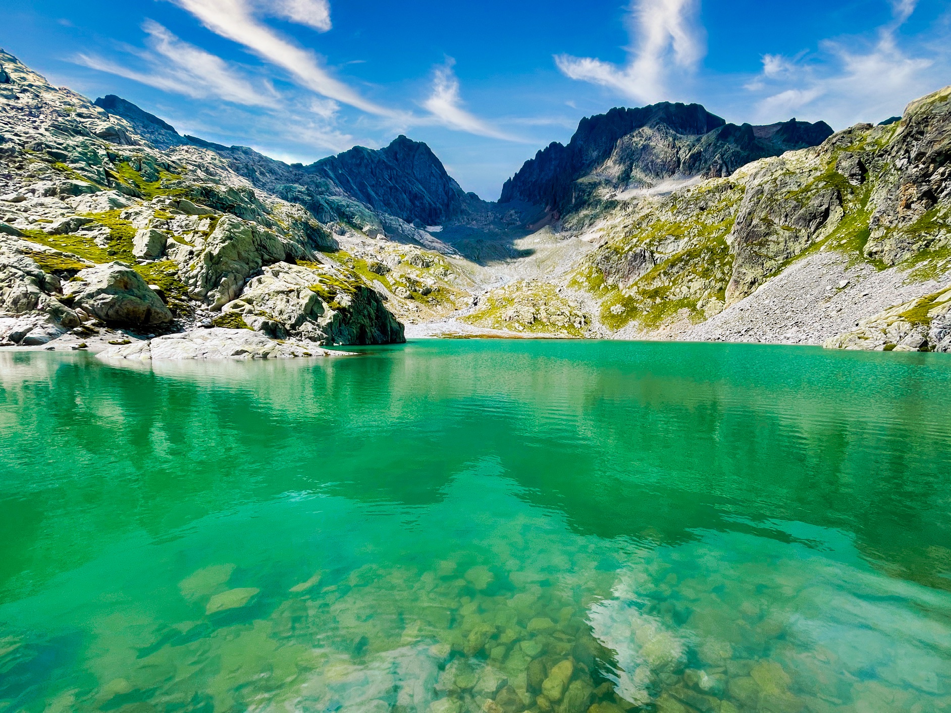Randonnée du lac Blanc en Savoie - vanlife voyages